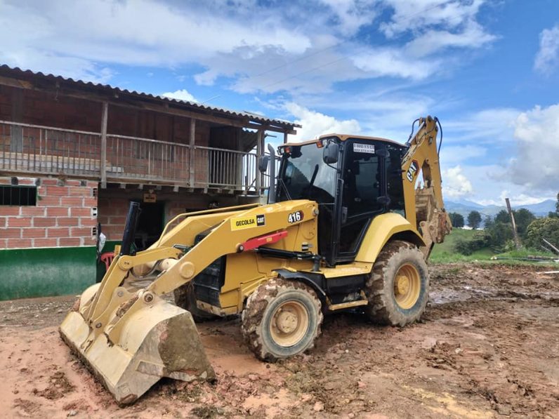 Retroexcavadora Caterpillar 416 Nueva Generacion año 2022 - Maquinaria para vias