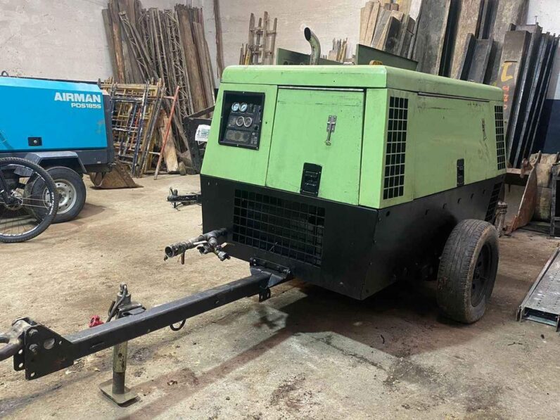 Compresor Sullair 260 año 2008 motor reparado - Maquinaria para vias